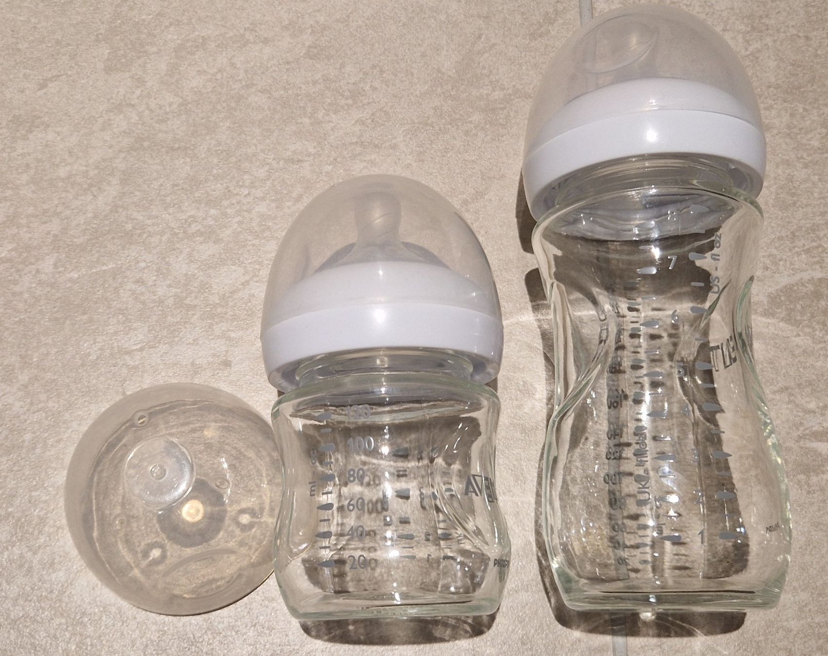 Philips Avent Babyflaschen aus Glas, 2 Stück (120ml / 240ml) (Gebraucht ...