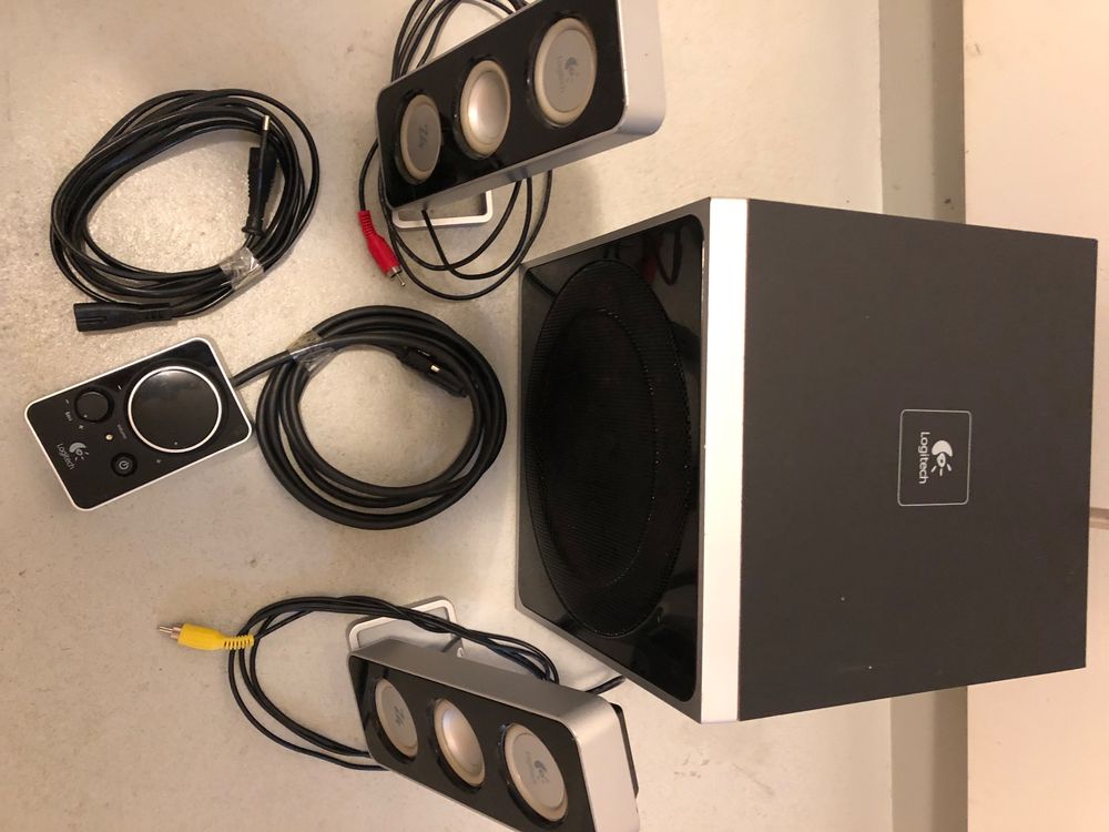Logitech Box Lautsprecher (Gebraucht) in St. Gallen für CHF 1 – nur ...