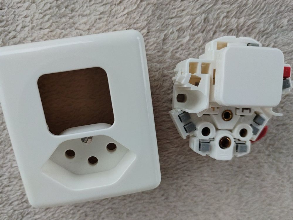 Taster Sch.3 mit Typ 13 Feller Standard Aufputz Kleinkombi (Neu (gemäss ...