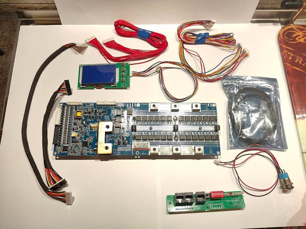 SEPLOS BMS 2.0 200A CAN BUS 8-16S LiFePO4 48V 51,2V LFP (Gebraucht) in Himmelried für CHF 105 ...