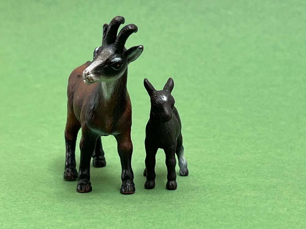 Schleich Gams Gemse Rarität von 1996 und Junges (Gebraucht) in Ennetbaden für CHF 32 – mit ...