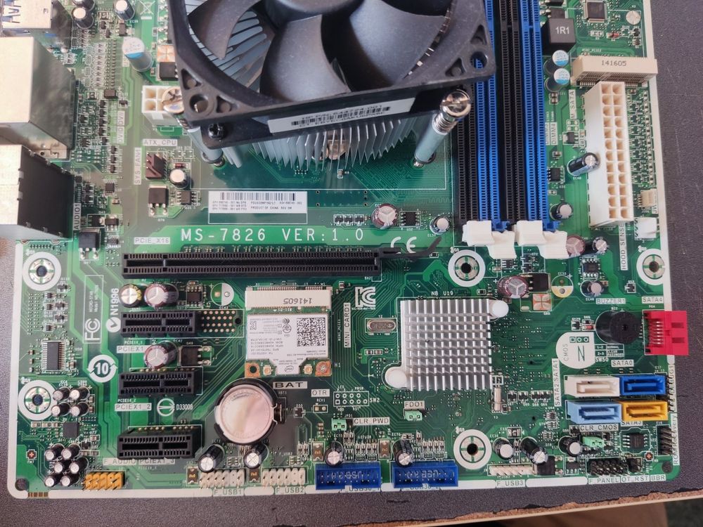 MSI MS-7826 LGA 1150 Mainboard mit Kühler und WLAN Karte (Gebraucht) in ...