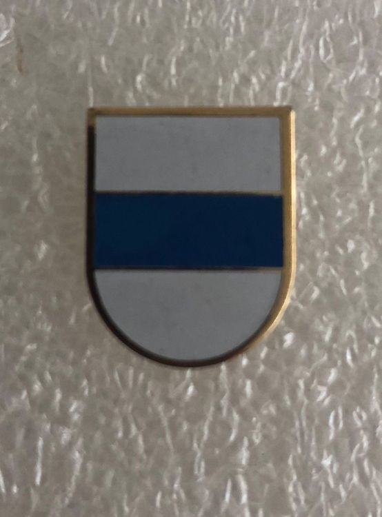 Pin Kanton Wappen ZUG (Neu und originalverpackt) in Basel für CHF 4 ...
