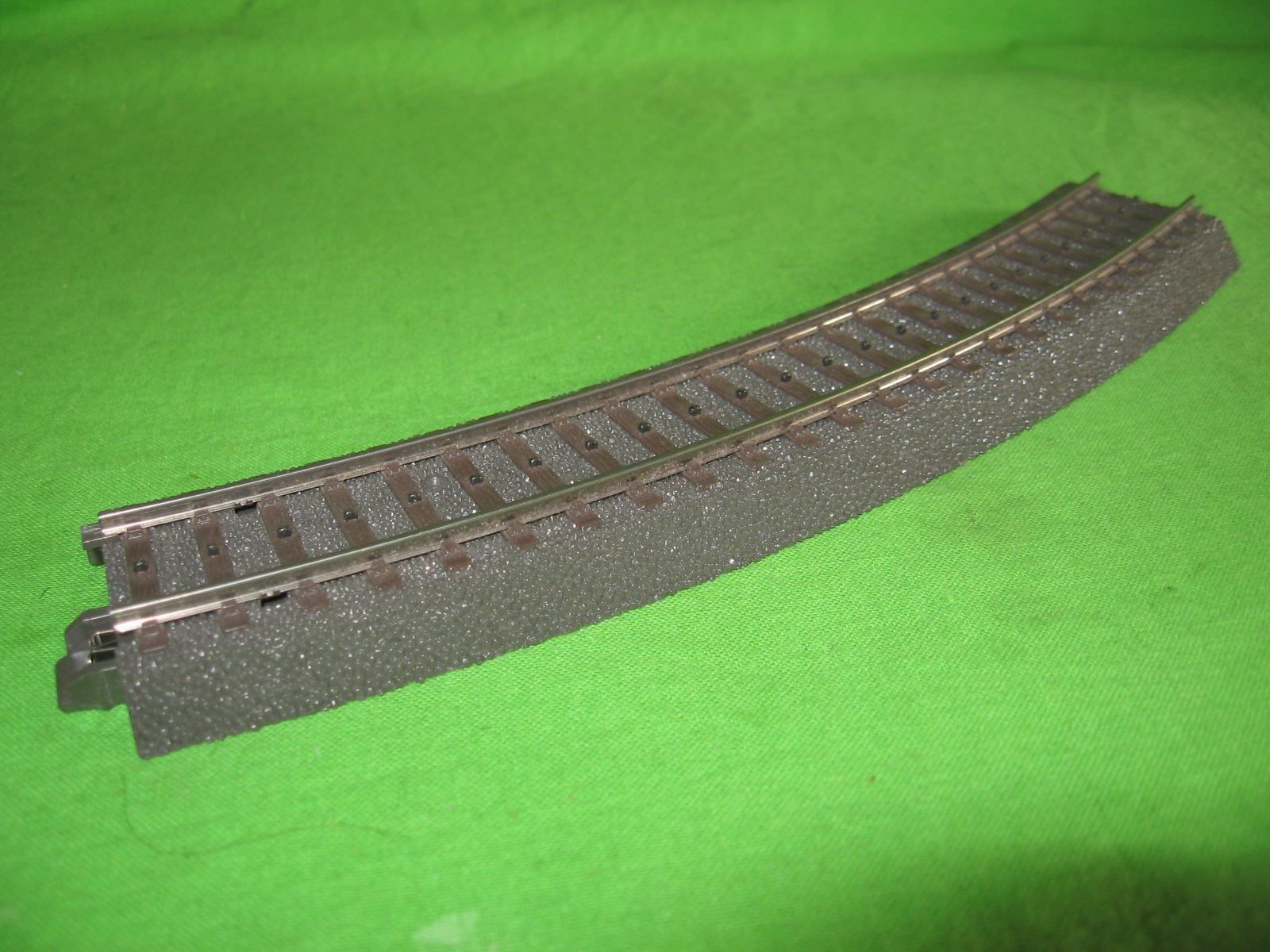 C-Gleis Märklin 6 Stück Bogen 24130 Produktionsjahr 2010 yno (Neu ...