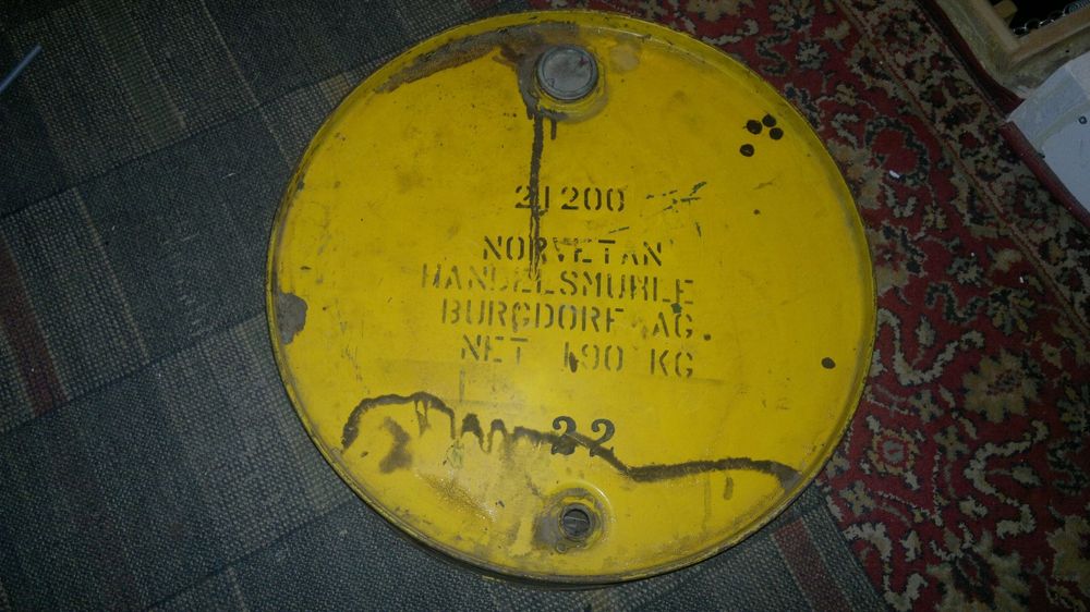 Altes Ölfass (Gebraucht) in Inkwil für CHF 1 – mit Lieferung auf ...