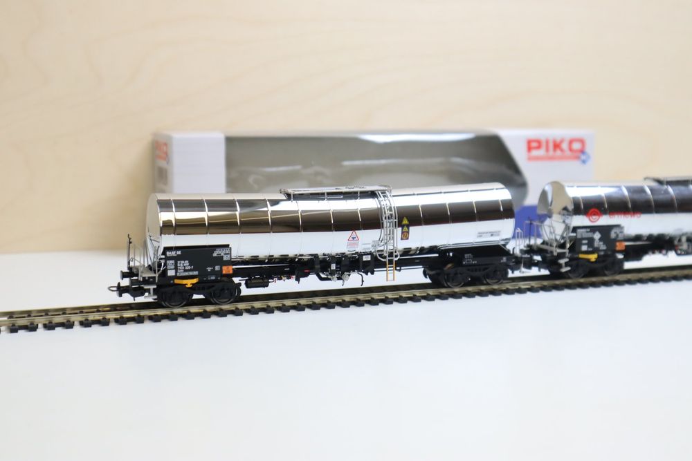 PIKO Chrom-Kesselwagen Set H0 - 54762 (Gebraucht) in Winterthur für CHF ...