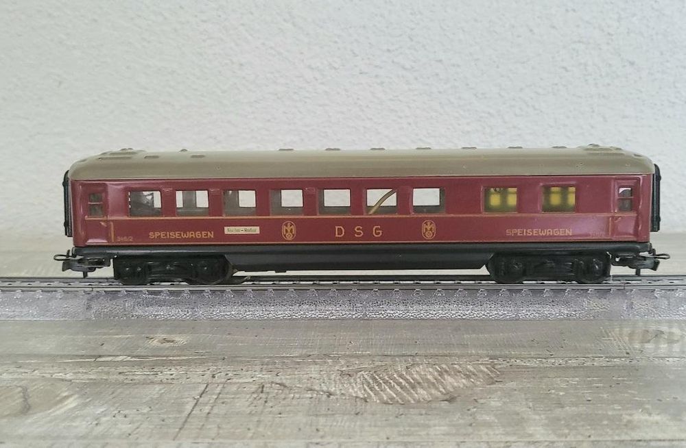 Märklin 346/2 Schürzenwagen Speisewagen rot, Sammlerzustand (Gebraucht ...
