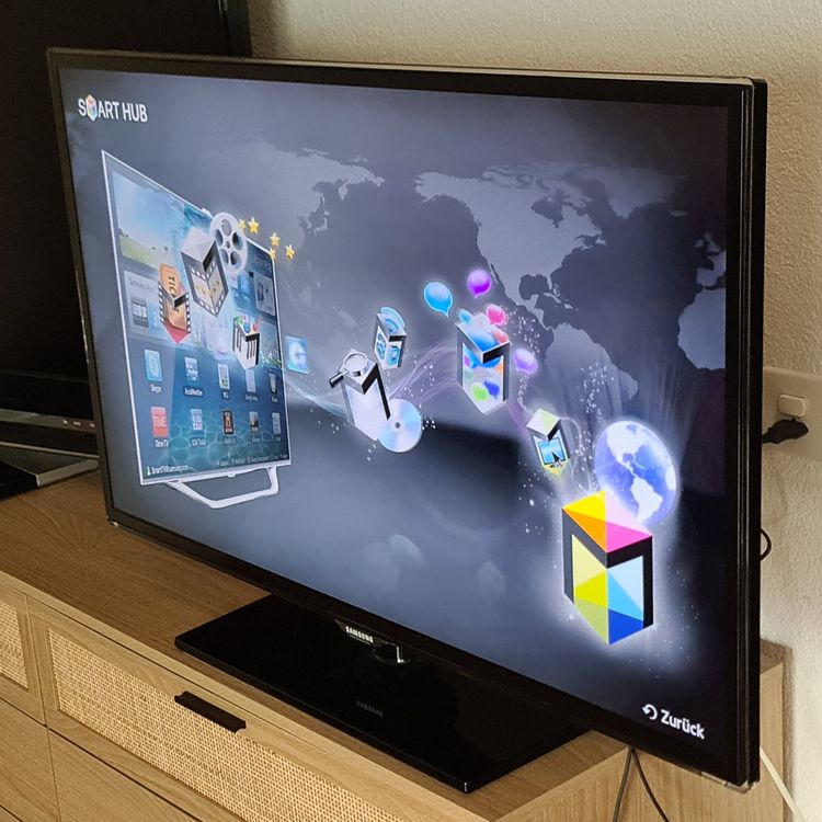 Smart-TV von SAMSUNG UE40ES5500 - LED Smart TV (Gebraucht) in Basel für ...