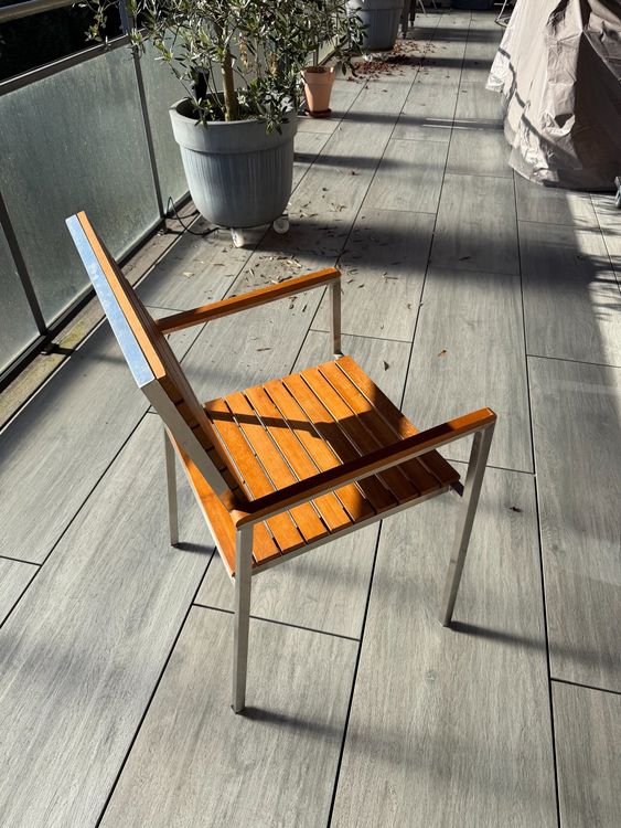 2 Stück Gartensessel aus Holz und Metall - Guter Zustand! (Gebraucht) in Horw für CHF 90 – nur ...