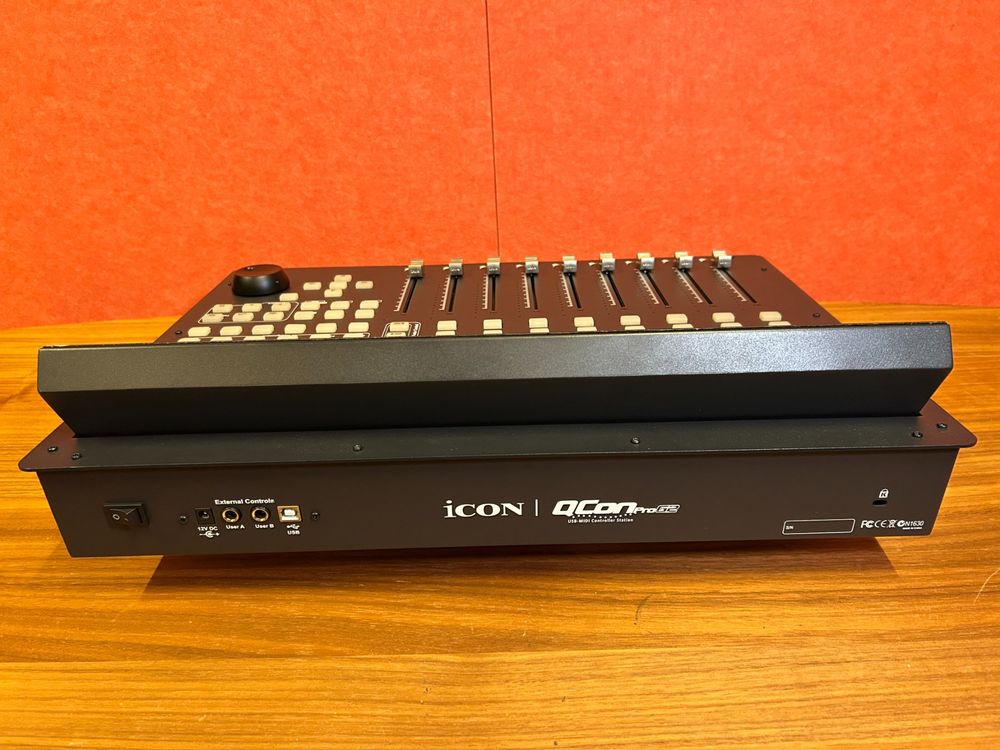 iCON QCon Pro G2 – USB-MIDI DAW-Control Surface (Gebraucht) in ...