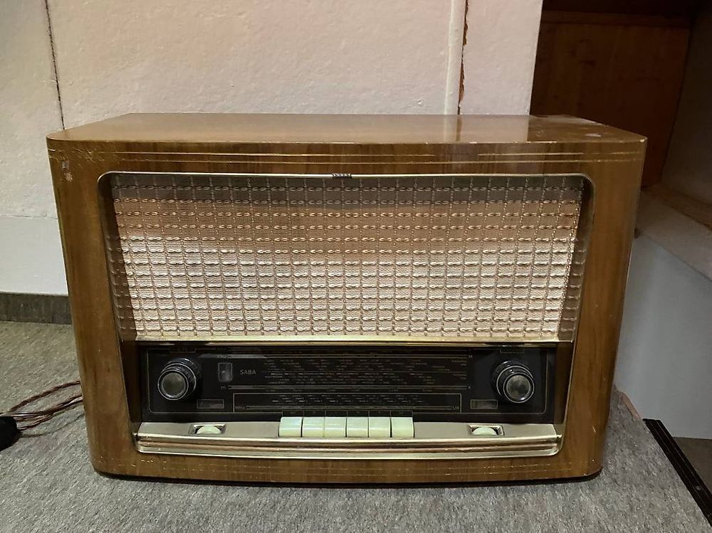 Saba Radio (Gebraucht) in Biel/Bienne für CHF 50 – nur Abholung auf ...
