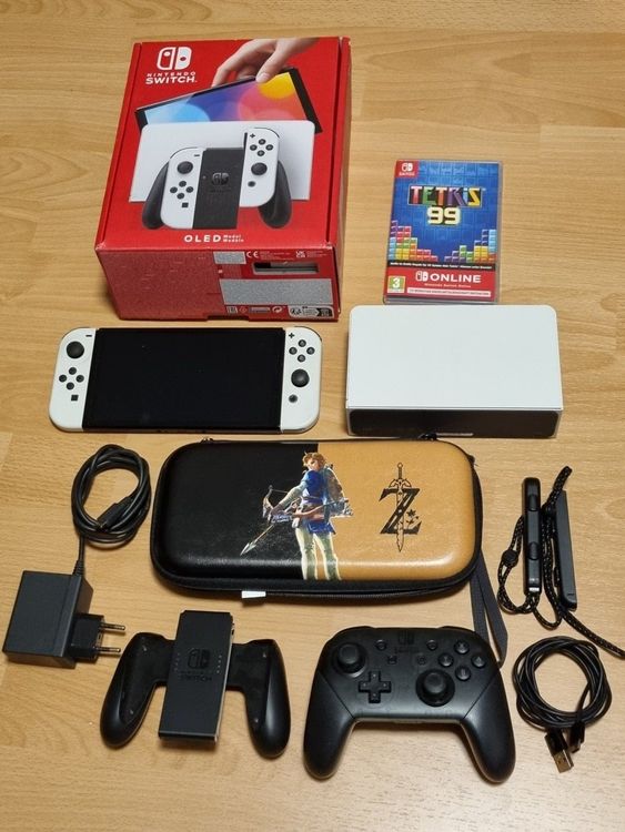 Nintendo Switch Oled - mit 1 Spiel mit 1 Case + 1 Procontrol (Gebraucht ...