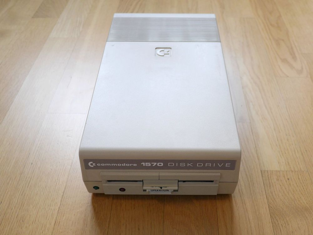 Commodore 1570 Disketten Laufwerk (Gebraucht) in Dietwil für CHF 50 ...