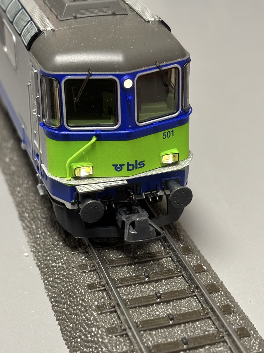 Roco 7520028 BLS Re 420 digital Sound (Gebraucht) in Malters für CHF ...