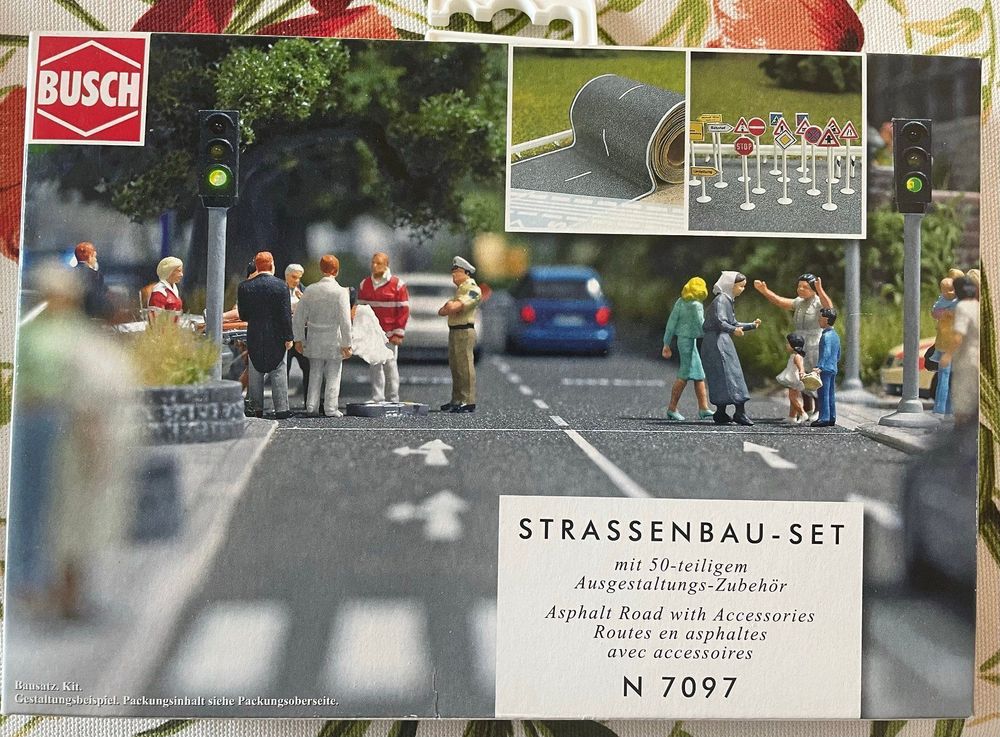 Busch Strassenbau-Set N7097 Spur N 1:160 (Gebraucht) in Hochfelden für ...