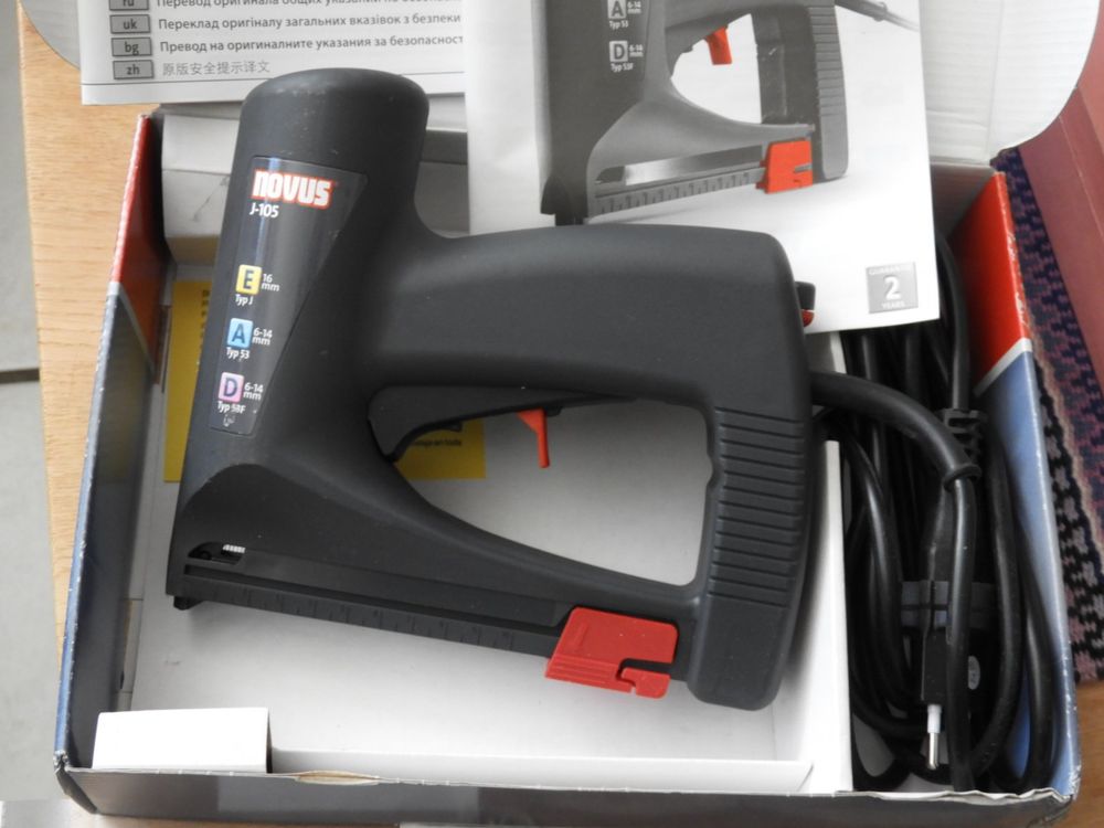 ELEKTRO-TACKER NOVUS PROFI, KAUM GEBAUCHT ABSOLUT NEUWERTIG (Neu ...