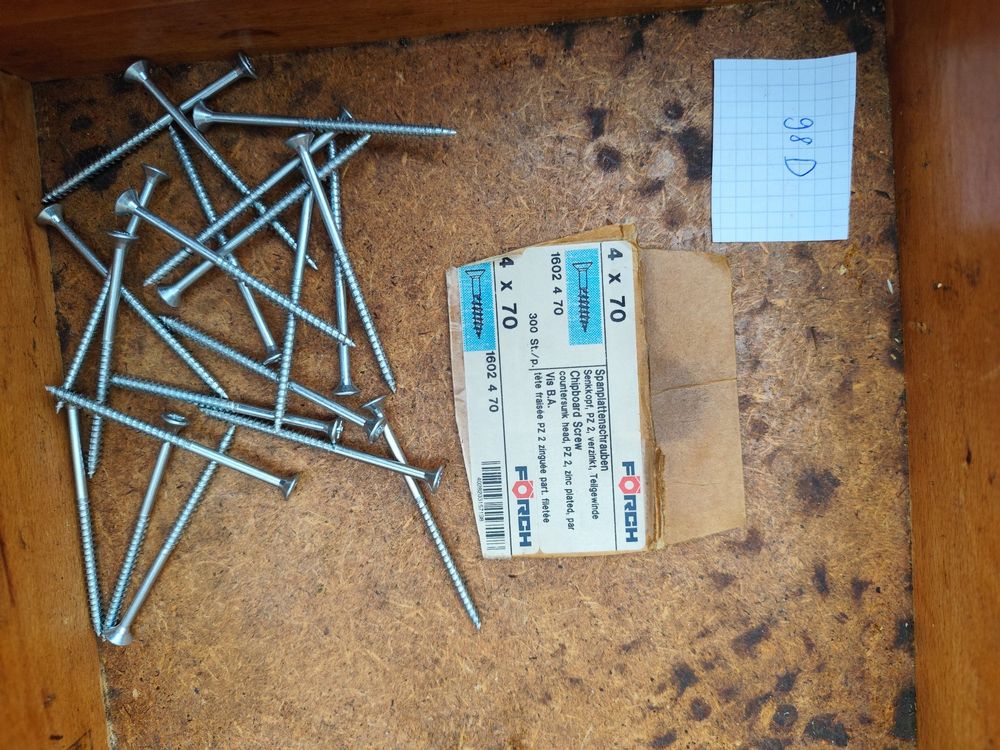 Spannplattenschrauben 4x70 – Restbestand (98D) (Gebraucht) in Berneck ...