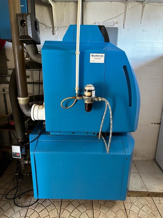 BUDERUS Ölheizung Logano Plus GB 125-22kW inkl. Boiler 160lt (Gebraucht ...