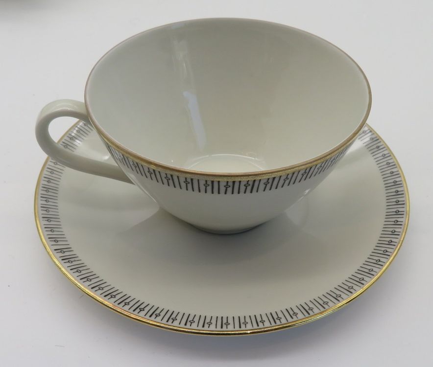 Tasse Mit Goldrand Alt