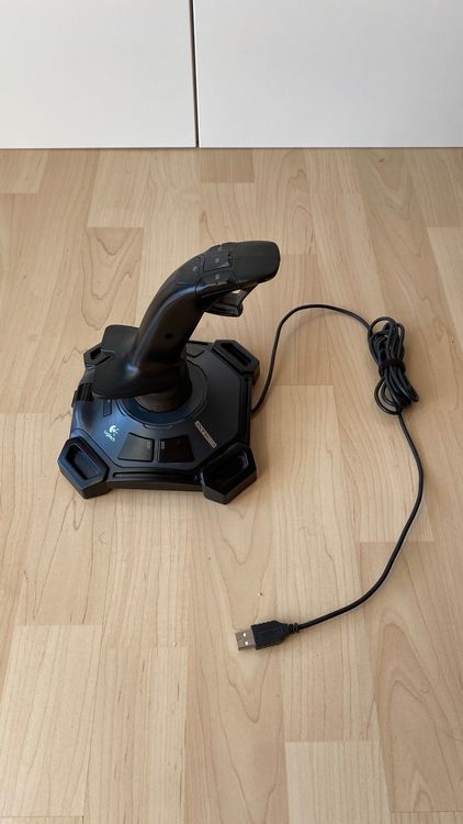 Joystick Logitech Attack 3 | Kaufen auf Ricardo