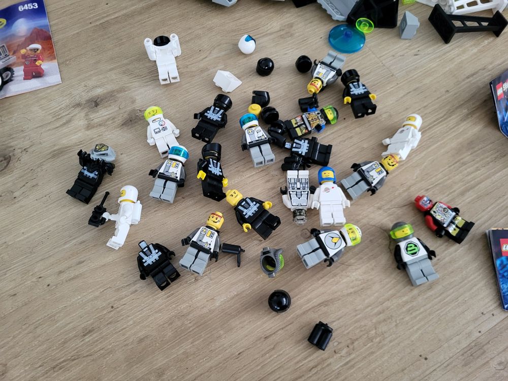 Großes Lego Space Weltraum Konvolut mit vielen Figuren 90er (Gebraucht ...