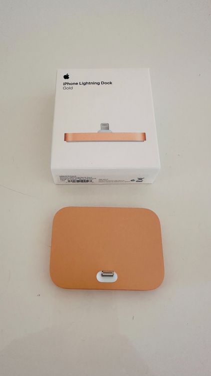 iPhone Lightning Dock Gold - neu (nur Verpackung geöffnet) | Kaufen auf Ricardo