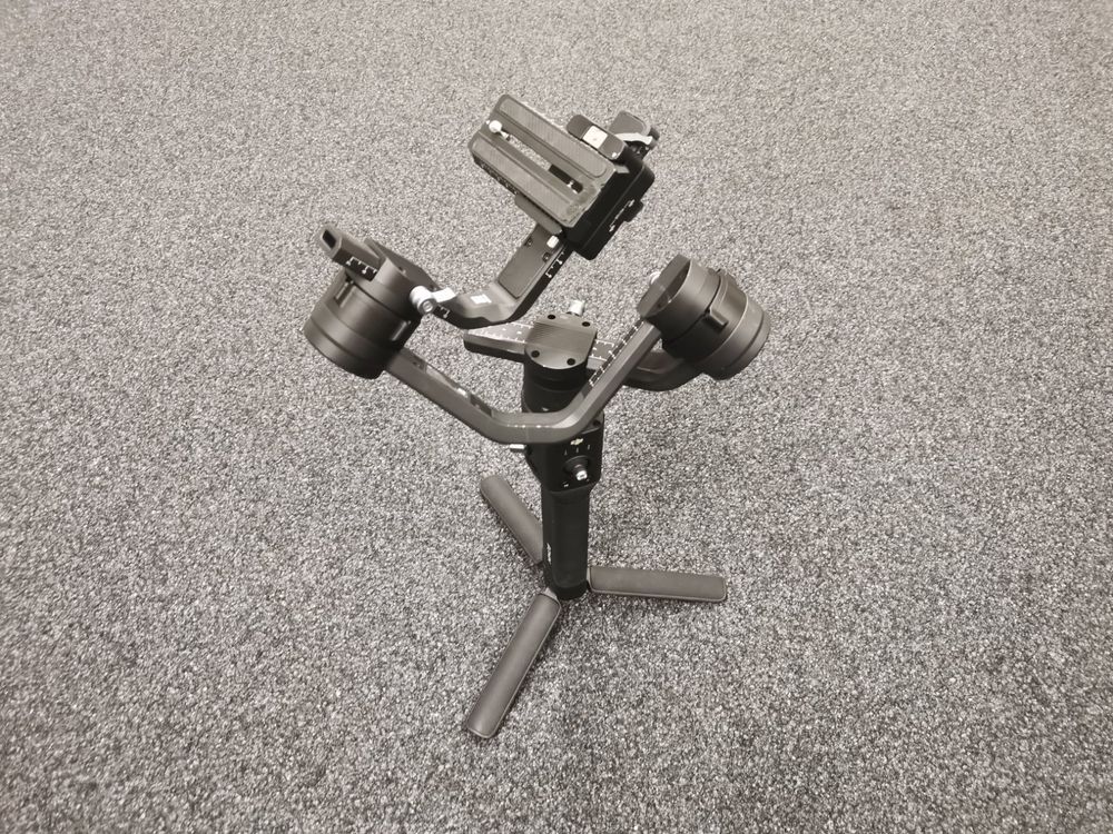 Gimbal DJI Ronin S Essential Kit | Acheter sur Ricardo