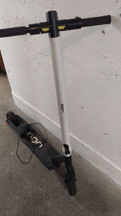 Electric Kick Scooter UGO | Kaufen auf Ricardo