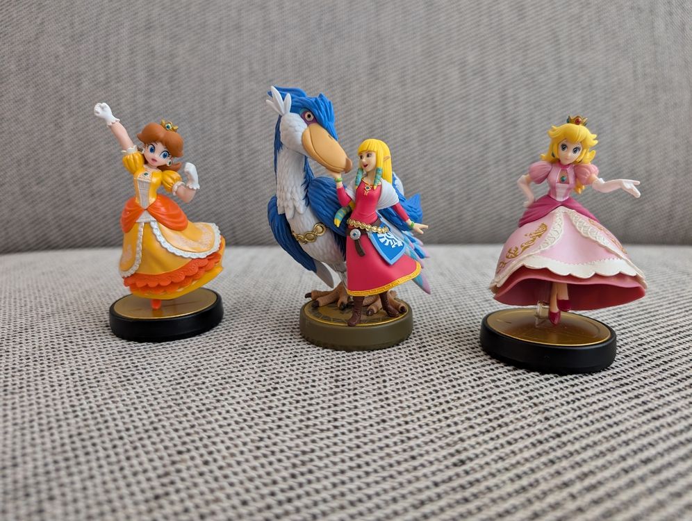 Amiibo: Peach, Daisy und Legend of Zelda Skyward Sword (Neu (gemäss ...