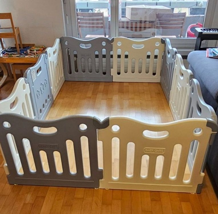 Baby Laufgitter Laufstall Krabbelgitter Absperrgitter fal... (Gebraucht ...