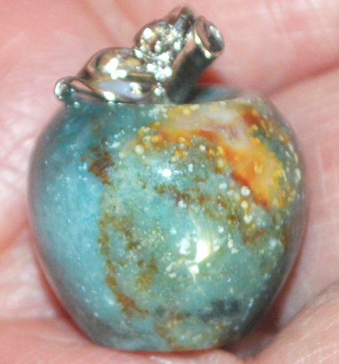 Anhänger F-718 – Apfel – Moos Achat – 2x2cm (Neu und originalverpackt ...