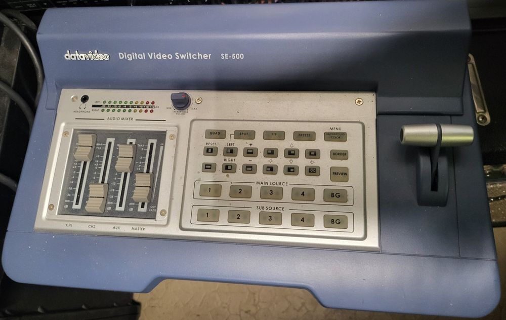 Datavideo SE-500 Digital Video Switcher and Audio Mixer (Gebraucht) in ...