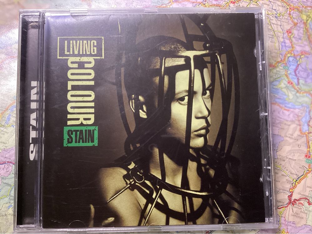 CD Living Colour – Stain (Gebraucht) in Reinach AG für CHF 3.5 – mit ...