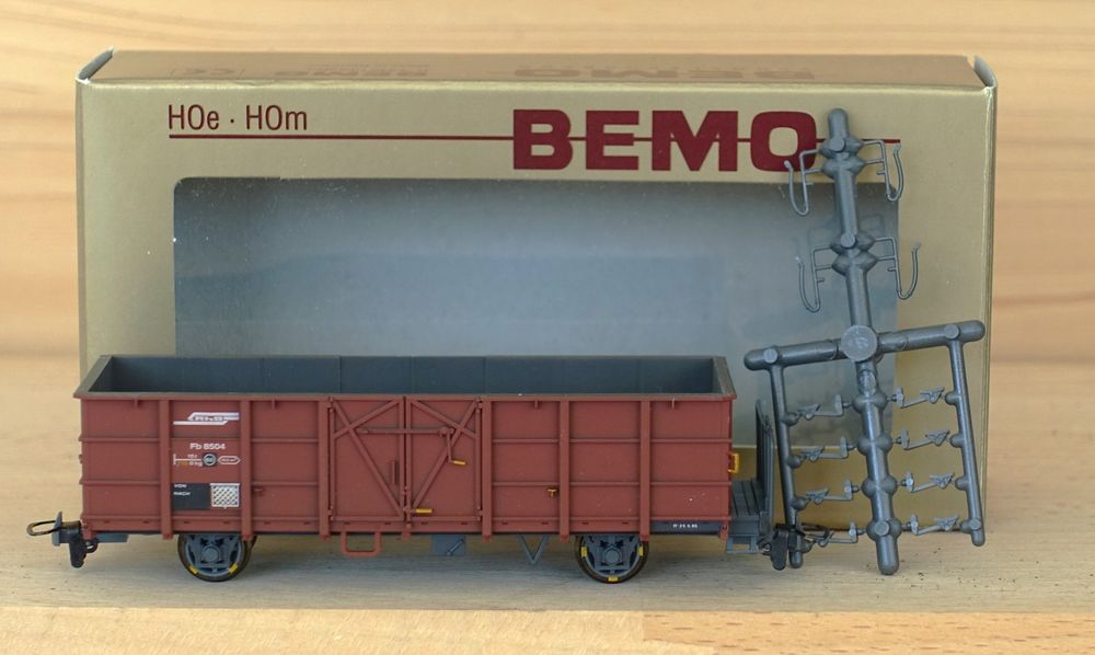 RhB Fb 8502 und 8504, Hochbordwagen. Bemo Art. 2255.172/174 (Gebraucht ...