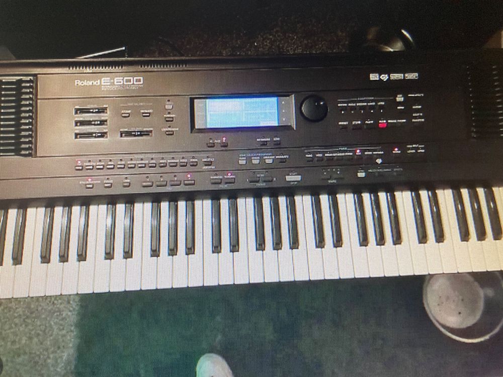 Keyboard Roland E-500 (Gebraucht) in Lengnau BE für CHF 160 – nur ...