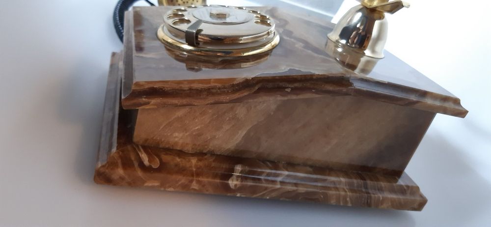 Telefon alt mit Wählscheibe, aus Marmor (Gebraucht) in Winterthur für ...