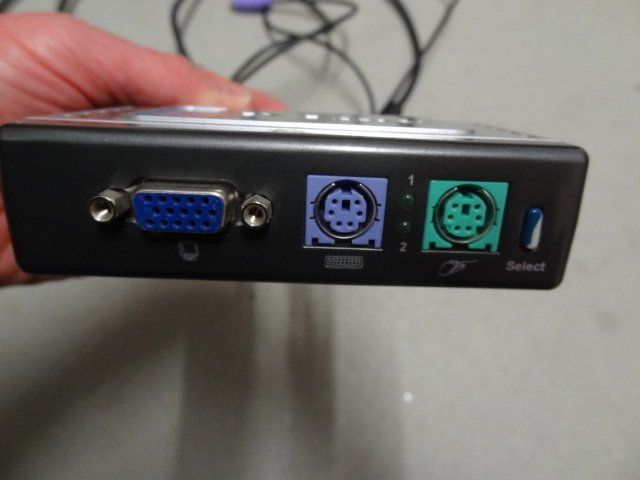 Dlink 2-Port Keyboard-Video-Mouse Switch Built-in Cable | Kaufen auf ...