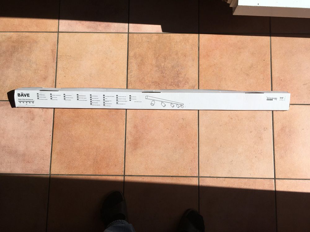 5 spots blancs LED sur rail pour plafond BÄVE de IKEA (Neu und ...