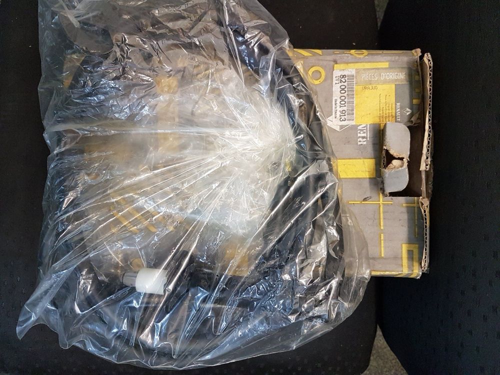 8200001913 Scheinwerf.waschdüsen&Leitung (Neu und originalverpackt) in ...