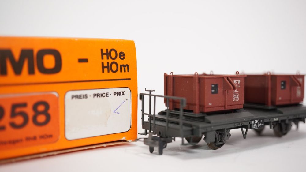 4∑ Bemo 2258 RhB Behälterwagen braun Kk7347 2) (Gebraucht) in Uetendorf ...