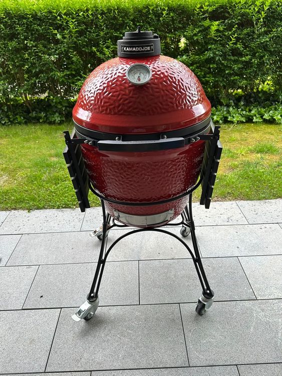 Kamado Joe Grill, Top Zustand, wenig gebraucht! (Gebraucht) in Arth für ...