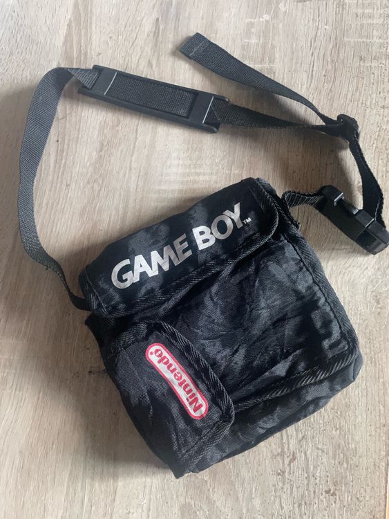 Sacoche Officiel Nintendo GAME BOY (D'occasion) à Cortaillod pour CHF ...