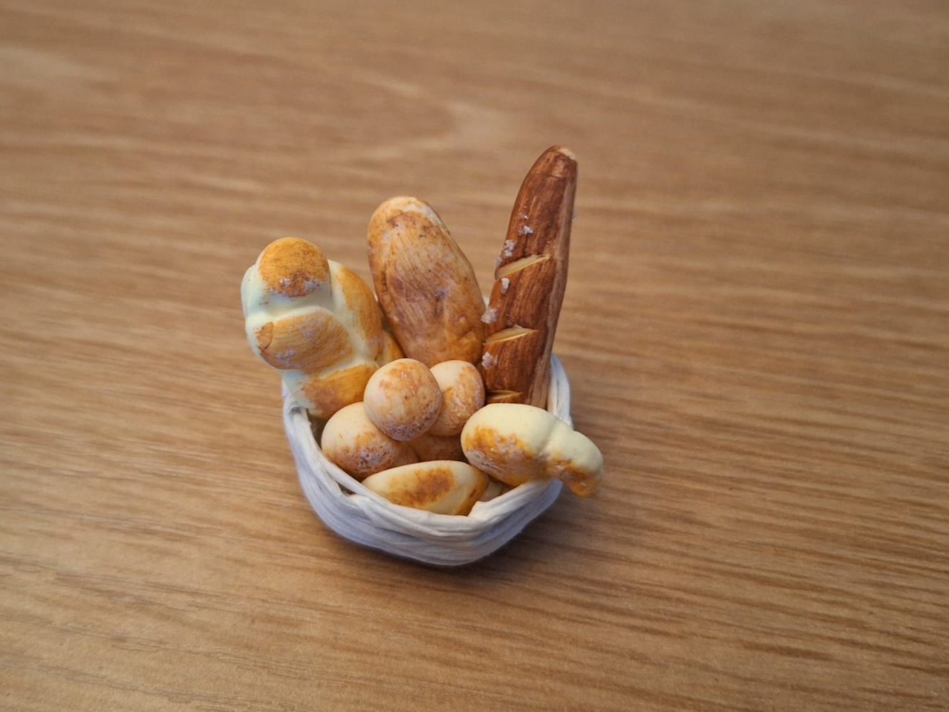 Brotkorb, Alles Handmade, Korb und Brot (Neu (gemäss Beschreibung)) in ...