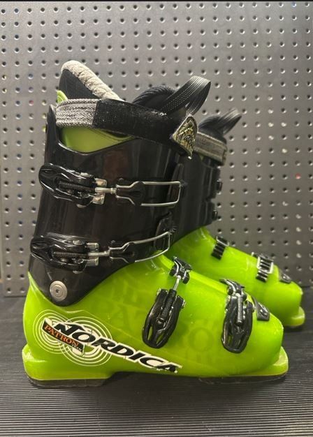 Skischuh Nordica Grösse MP 25 (Gebraucht) in Plaffeien für CHF 20 – mit ...