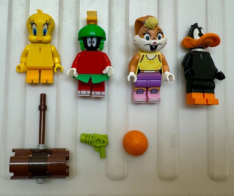 4stk. Lego Looney Tunes Minifiguren 71030 (Gebraucht) in Rechthalten ...