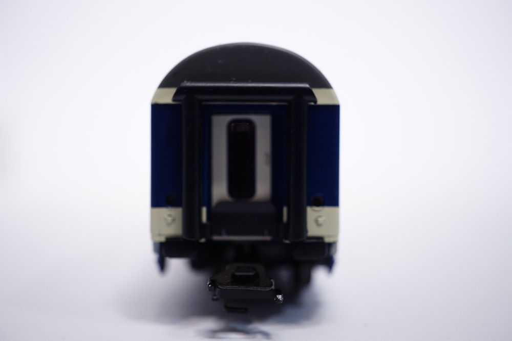 8Ω Märklin 4219 BLS EW IV Personwagen 2. Klasse (Gebraucht) in Thun für CHF 34.9 – mit Lieferung ...