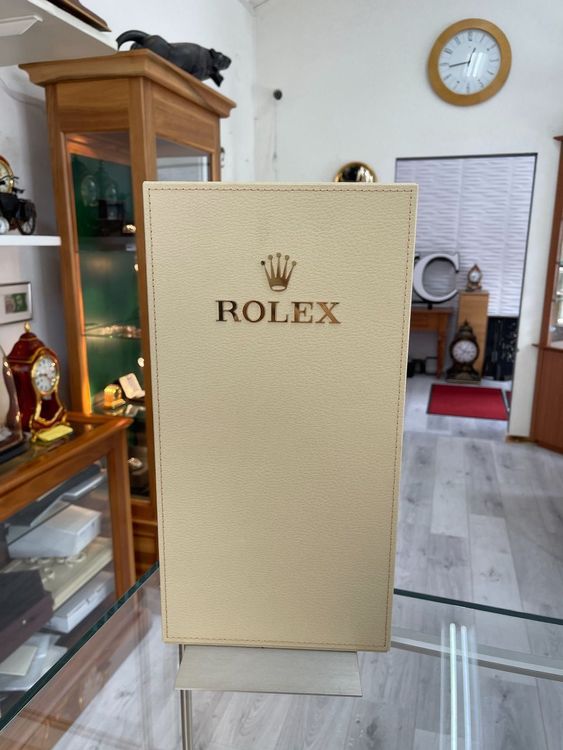 Rolex Display 20 x 39cm (Gebraucht) in Winterthur für CHF 203 – mit ...