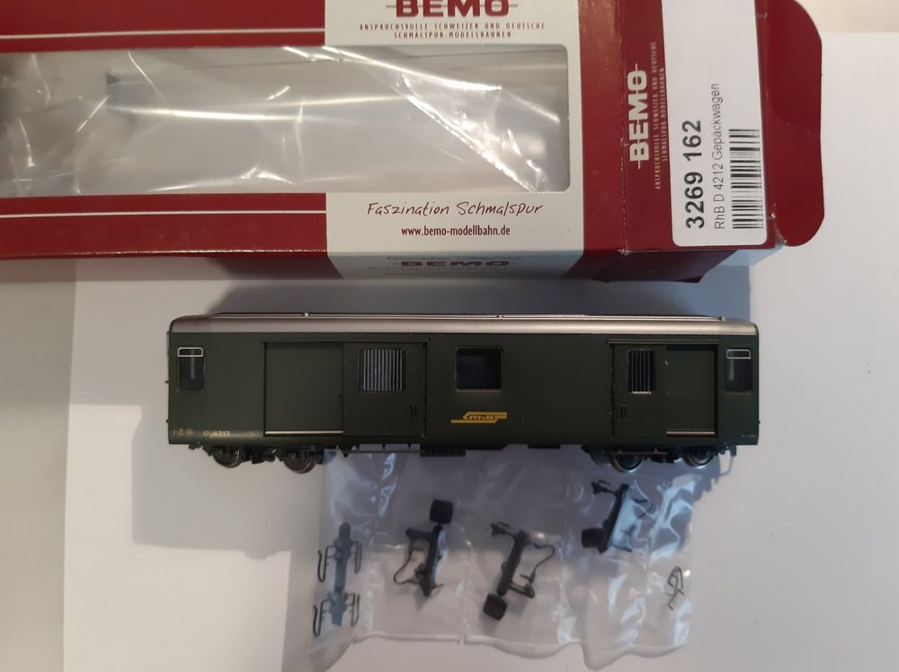 Bemo H0m 3269 162 RhB D 4213 Gepäckwagen grün (Gebraucht) in Thun für ...