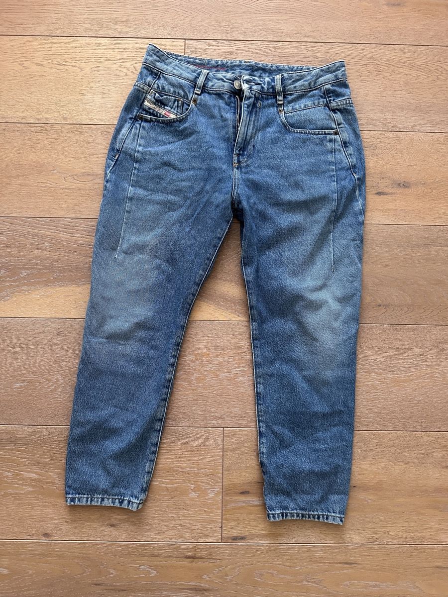 Diesel Jeans, Top Zustand, W26, ideal für den Frühling! (Gebraucht) in ...
