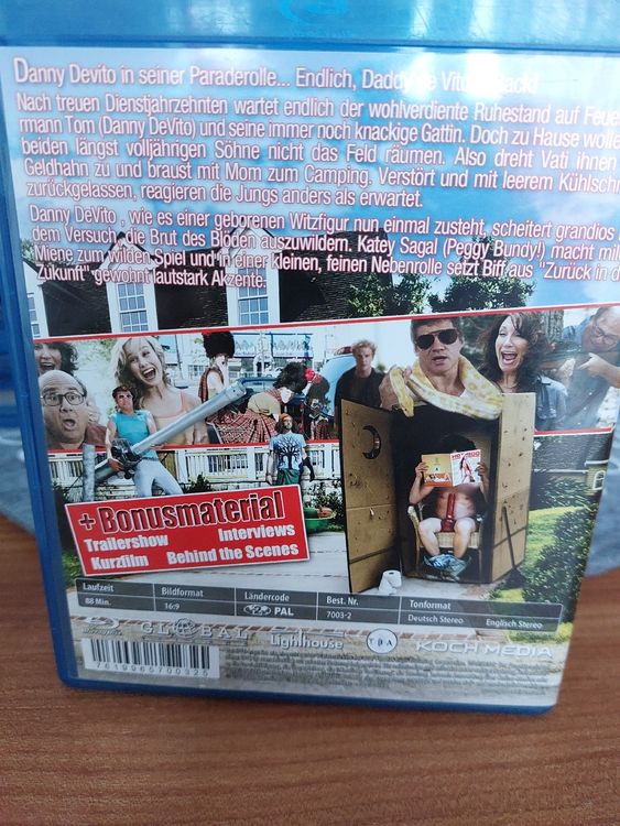 Housebroken Blu-ray, Danny DeVito, lustig. (Gebraucht) in Aarberg für ...